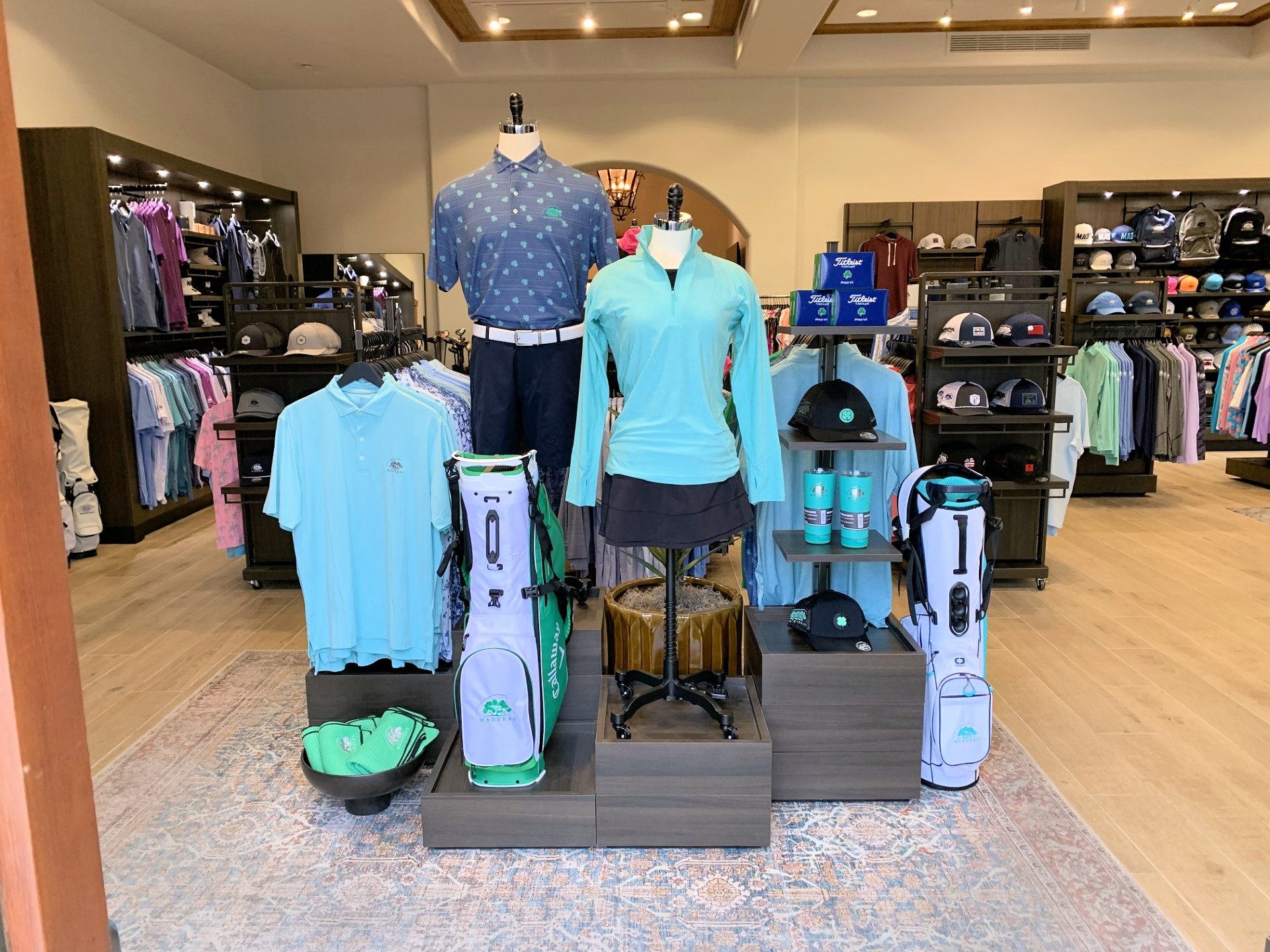Effective Visual Merchandising for Golf Shops: A Focus on Apparel - AGM ...